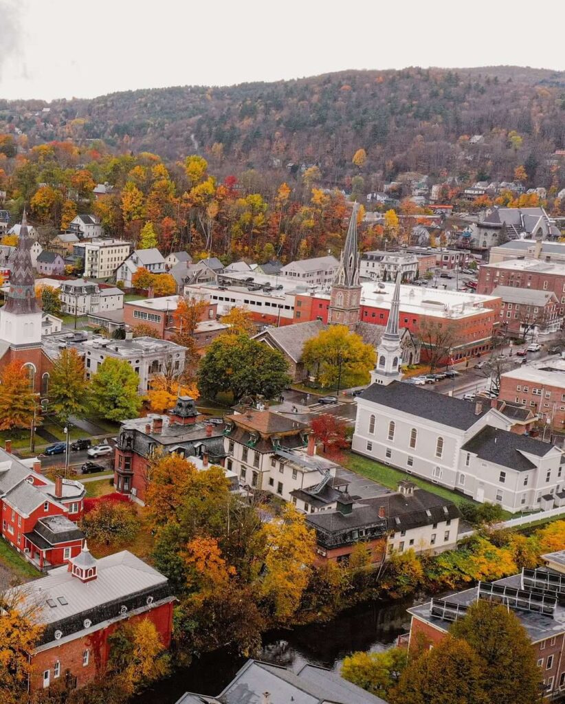 21 Best Places to See Fall Foliage in Vermont for Stunning Autumn Views