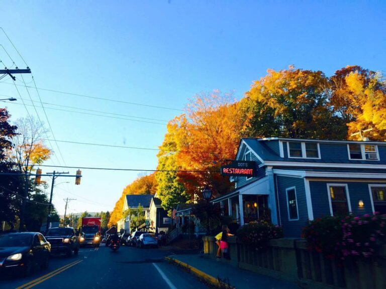 Detailed Route 100 Vermont Itinerary