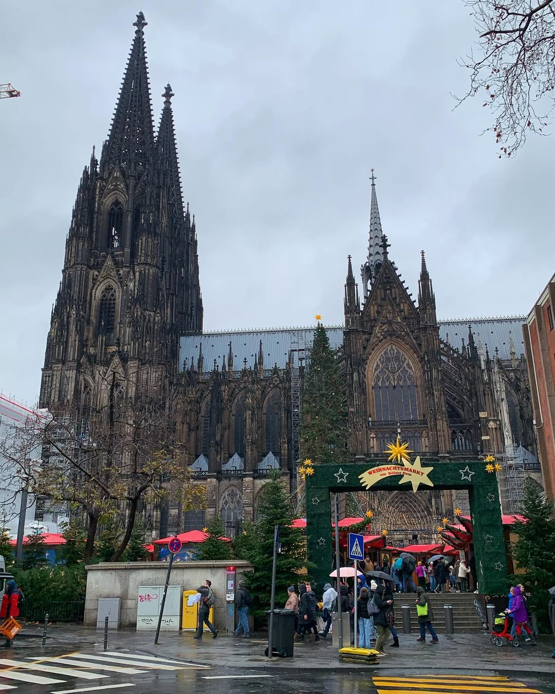 Don’t Miss the Magic at the Christmas Market Cologne This Holiday Season