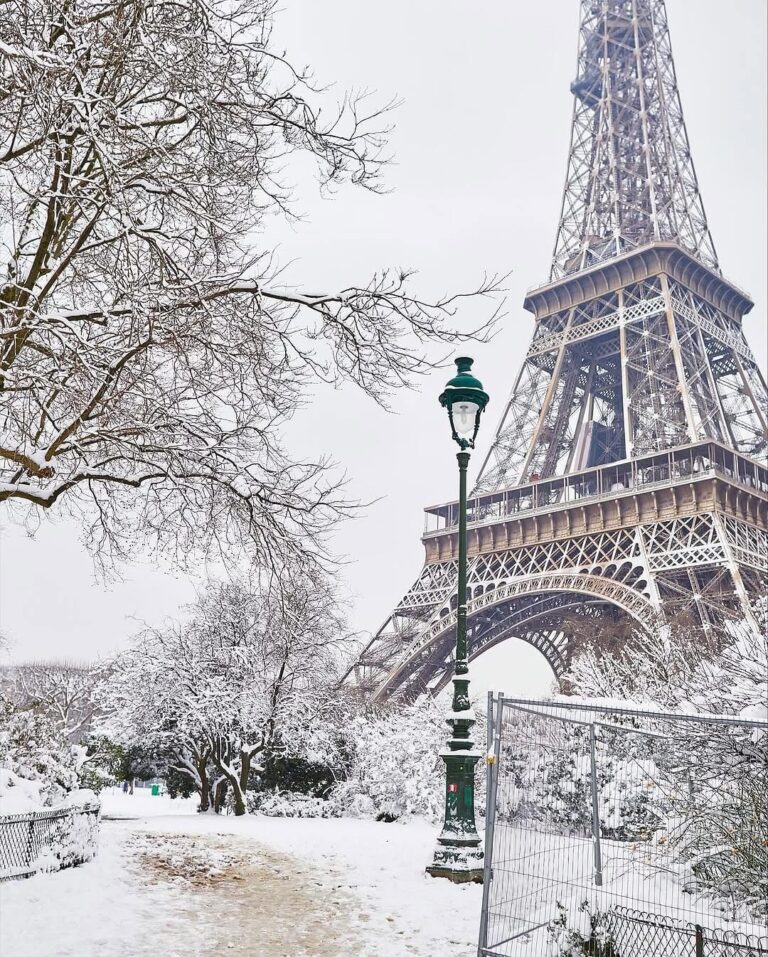 17 Best Things to Do in Paris in Winter Before It Gets Packed