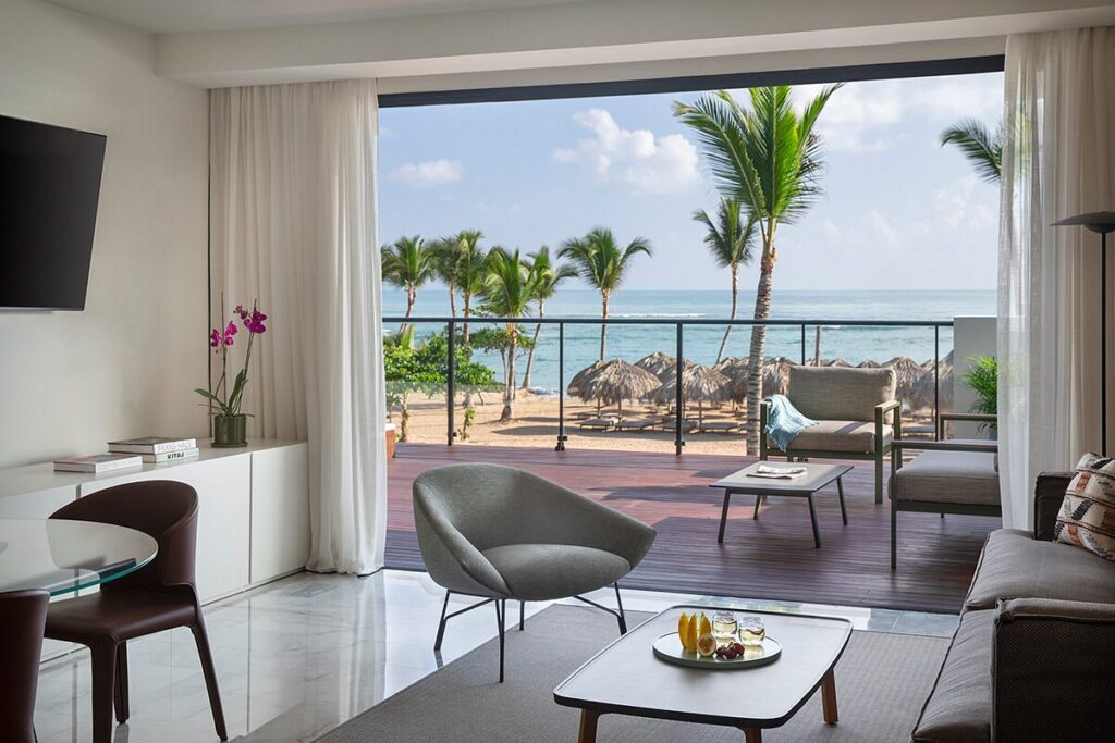 11 Top All-Inclusive Resorts in Punta Cana For Couples and Families