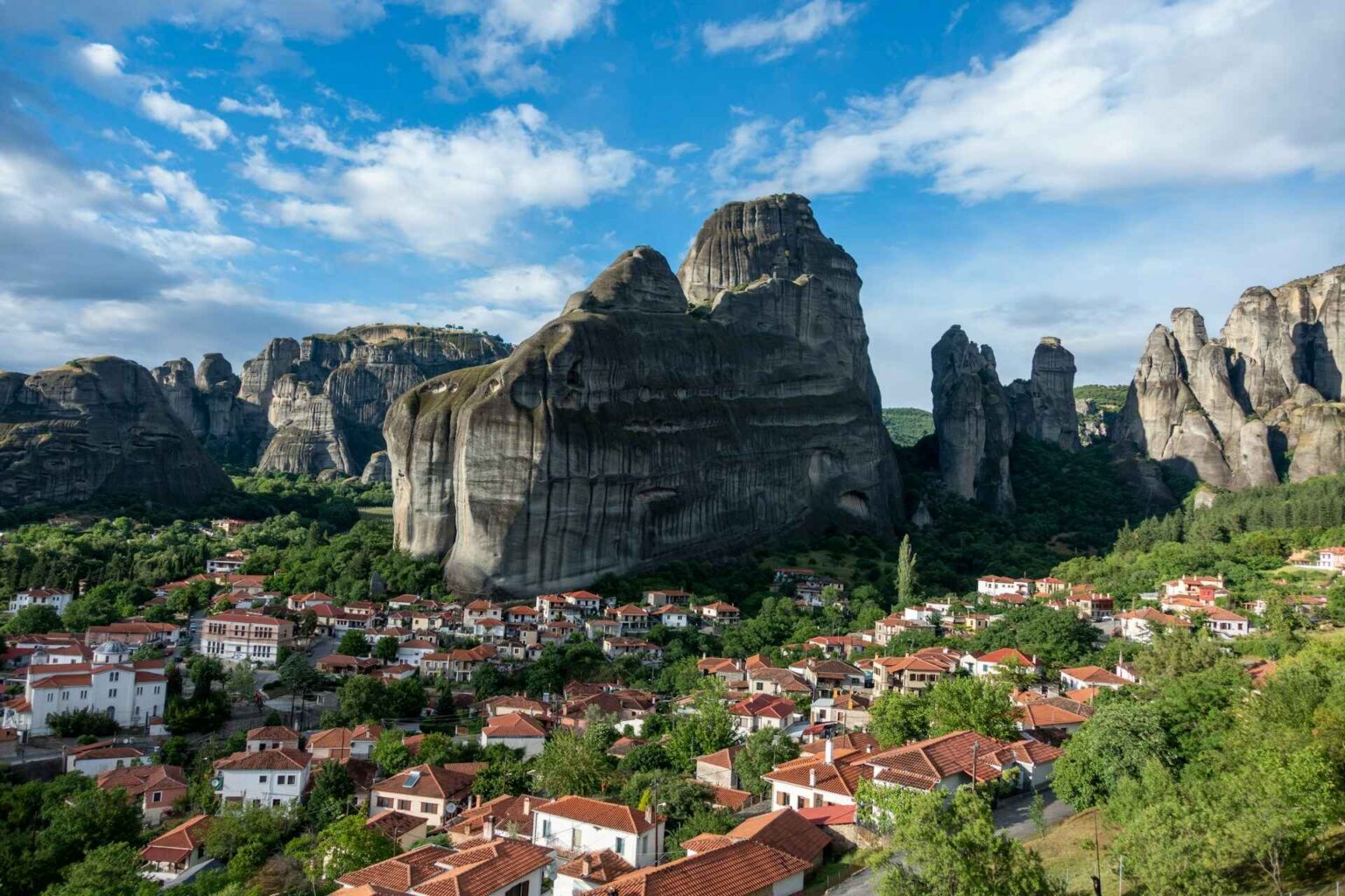 21 Beautiful Places to Travel in Greece for the Perfect Vacation