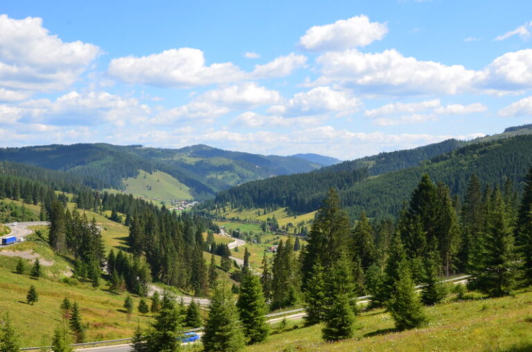 21 Beautiful Places to Travel in Romania You Need to See