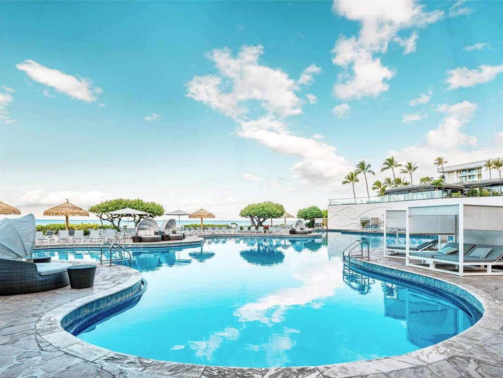 11 Dreamy All-Inclusive Resorts in Hawaii For Couples and Families
