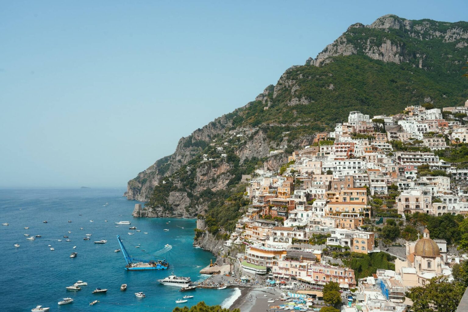 17 Unique Travel Destinations (That Travellers Tend To Keep Secret)